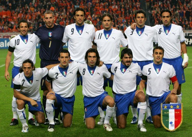 Puma lança camisa da Itália em homenagem à Copa do Mundo 2006 » Mantos ...