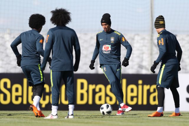 CBF ainda busca patrocínio para camisa de treino da Seleção Brasileira ...