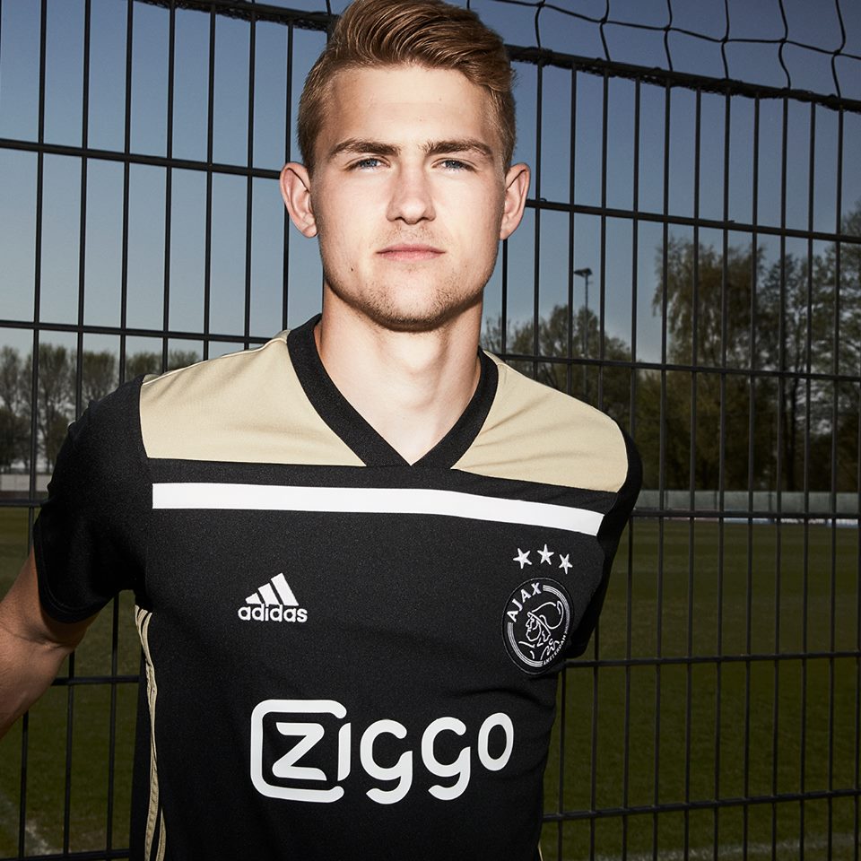 Novas camisas do Ajax 2018-2019 Adidas | Mantos do Futebol
