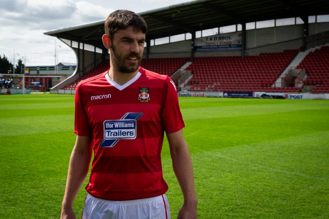 Novas camisas do Wrexham FC 2018-2019 Macron | Mantos do Futebol
