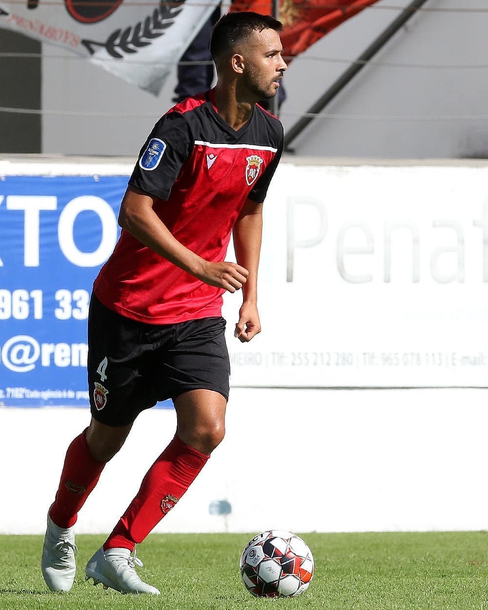 Novas camisas do FC Penafiel 2019-2020 Macron | Mantos do Futebol