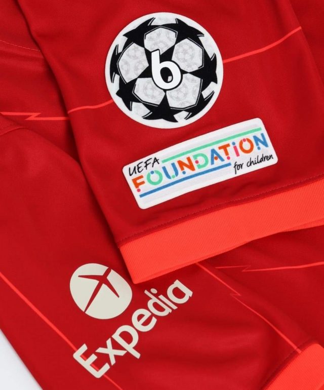 Novos patches da UEFA Champions League » MDF