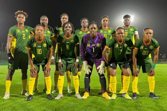 Uniformes e camisas da Seleção de Camarões » Mantos do Futebol