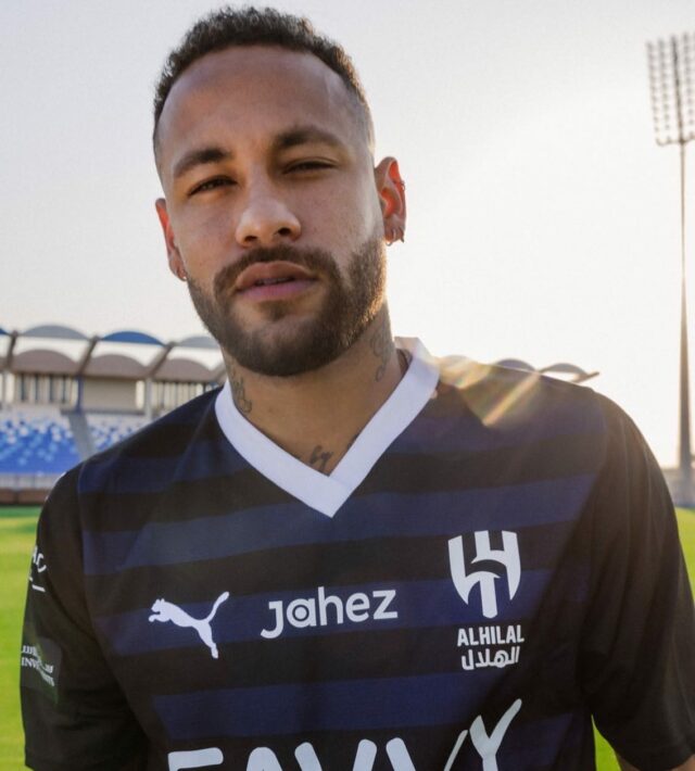 Nova camisa três do Al-Hilal 2023-2024 PUMA » MDF