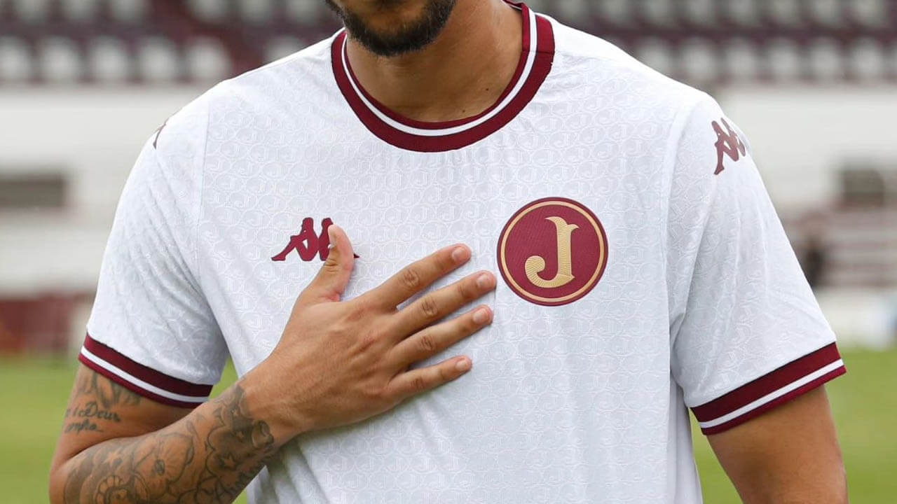 Nova camisa reserva do CA Juventus 2024 Kappa » MDF