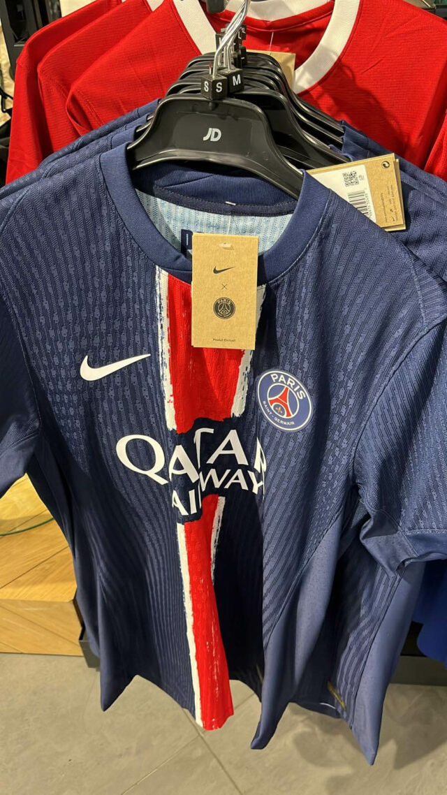 Vaza nova camisa titular do PSG para 2024/25 » Mantos do Futebol