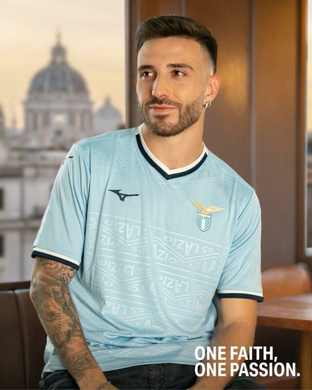Camisa titular da Lazio 2024-2025 é revelada pela Mizuno » Mantos do Futebol
