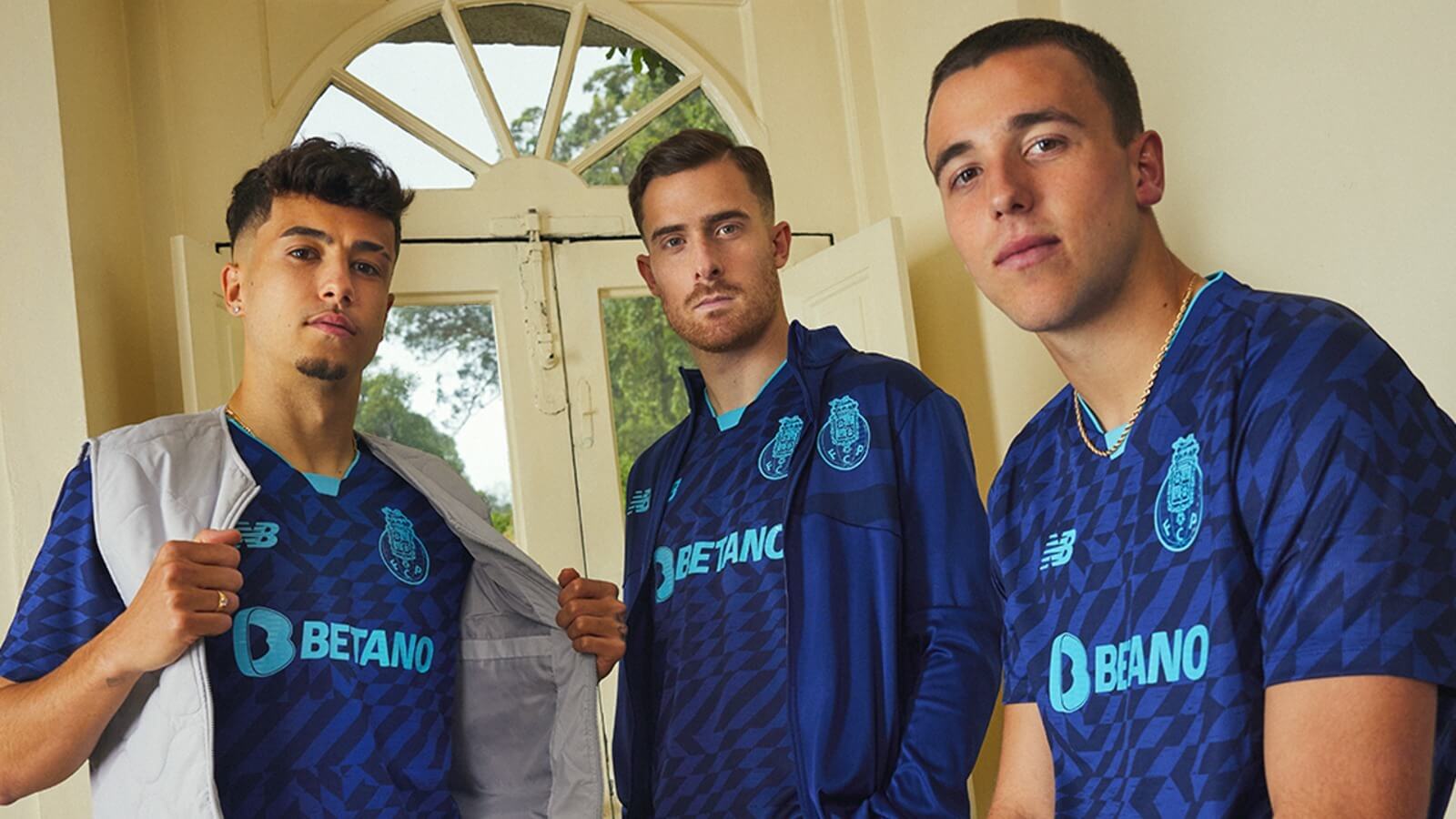 Nova terceira camisa do Porto 2024-2025 New Balance » MDF