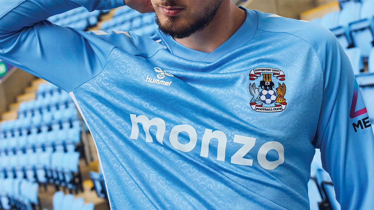 Nova camisa titular do Coventry City 2024-2025 Hummel » Mantos do Futebol