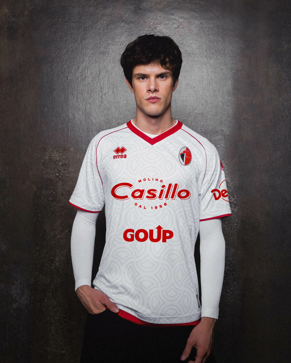 Novas camisas do SSC Bari 2024-2025 Erreà » Mantos do Futebol