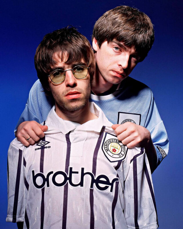 Definitely City: Manchester City lançará camisa em homenagem ao Oasis ...