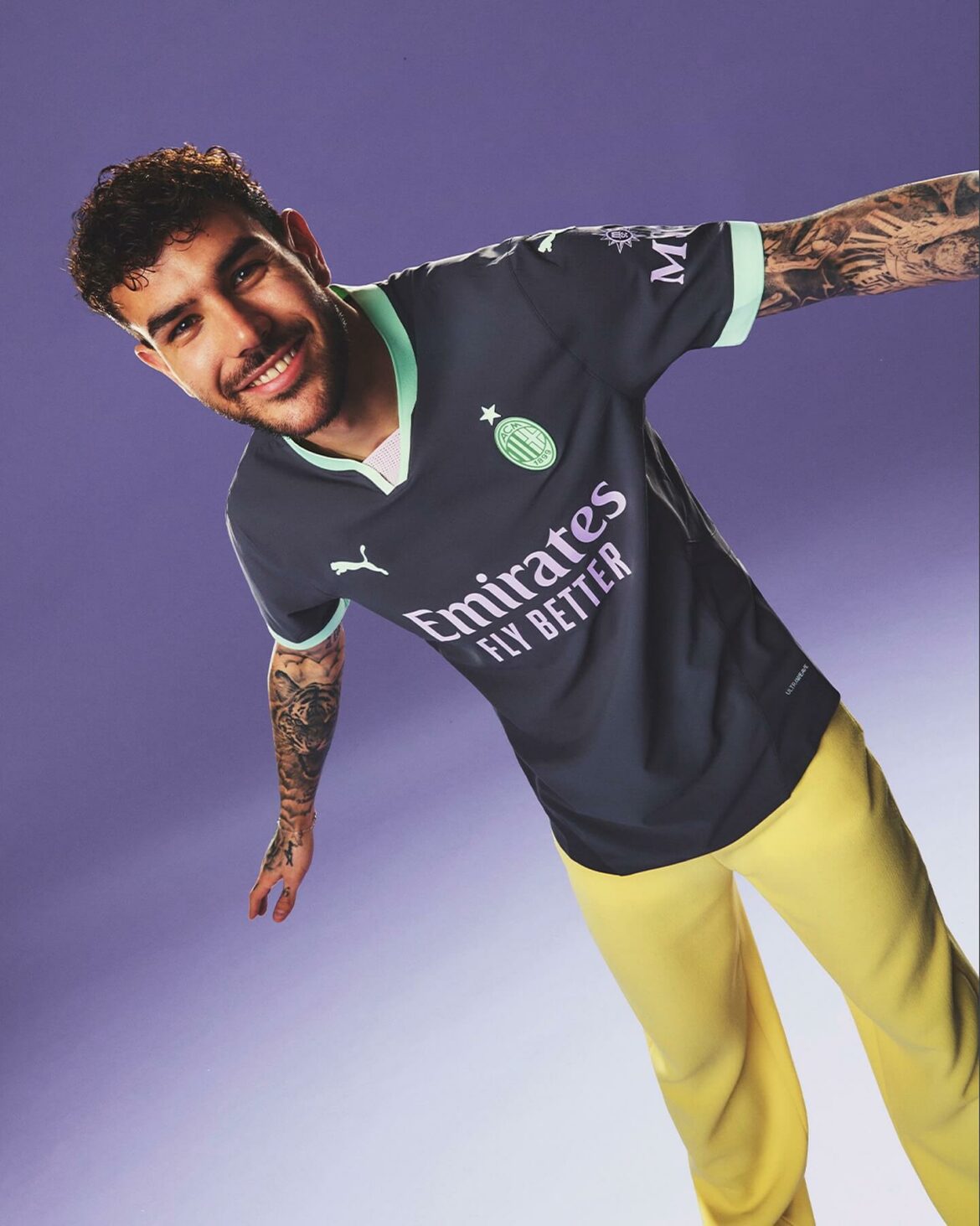 Nova terceira camisa do AC Milan 2024-2025 PUMA » Mantos do Futebol