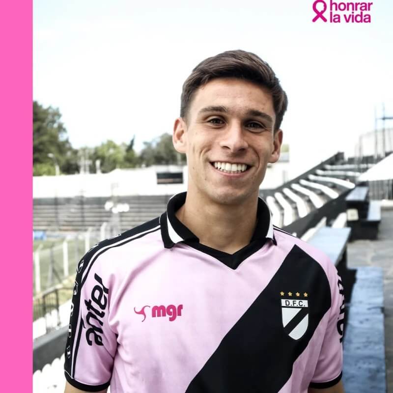 Danubio FC lança camisa para o Outubro Rosa 2024 » Mantos do Futebol