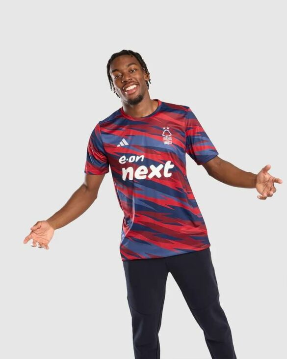 Nova camisa pré-jogo do Nottingham Forest 2024 Adidas » Mantos do Futebol