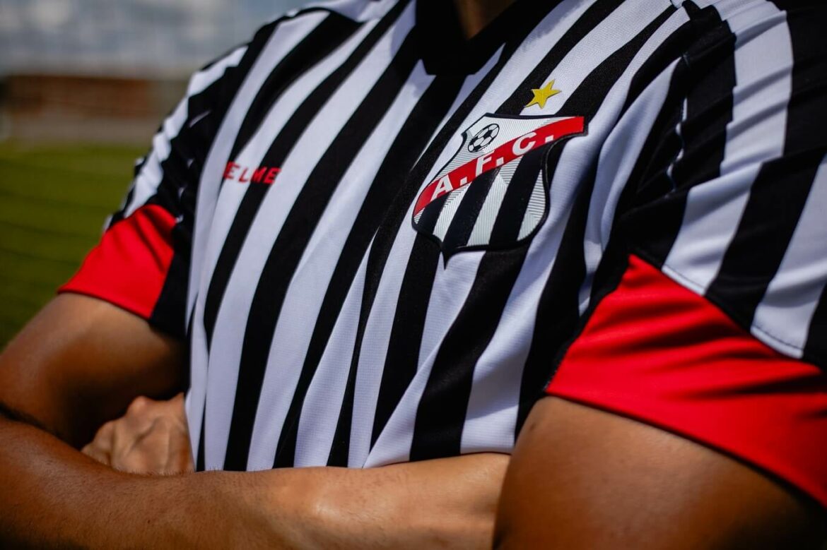 Novas camisas do Anápolis FC 2025 Kelme » Mantos do Futebol