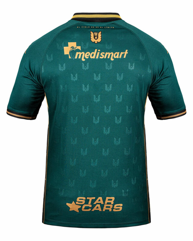 Homenageando goleiros, nova terceira camisa do Saprissa 2024-2025 é ...