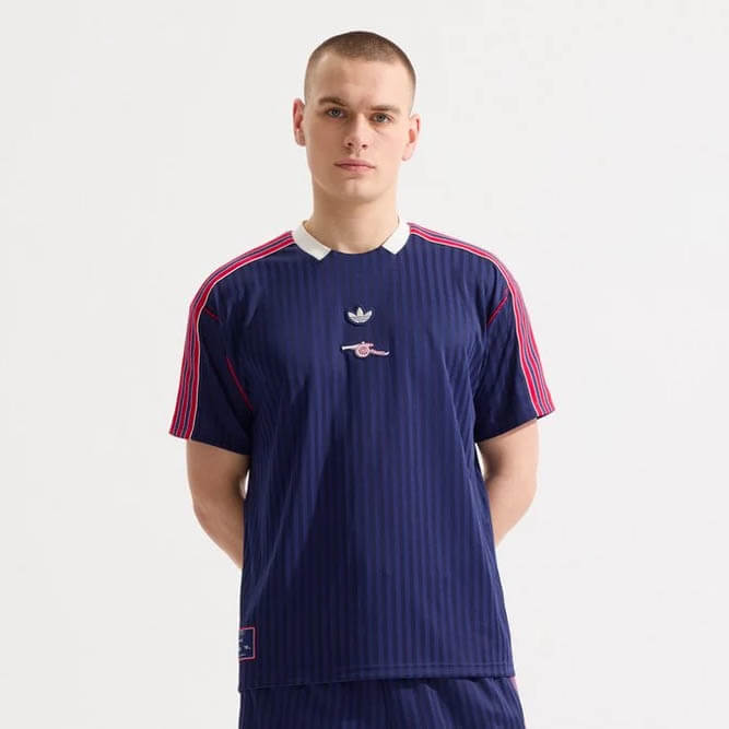 Arsenal lança coleção Terrace Icons 2025 da Adidas » Mantos do Futebol