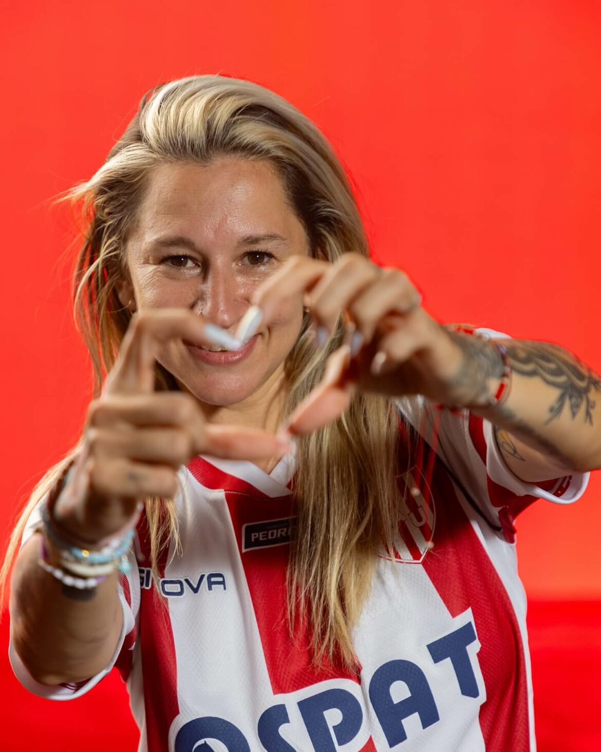 Novas camisas do Unión Santa Fe 2025 Givova » Mantos do Futebol