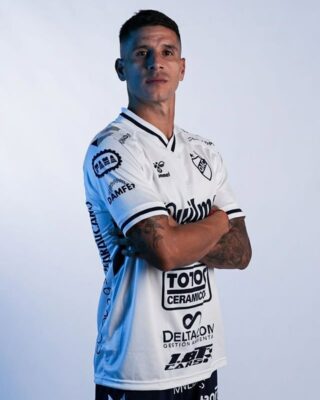 Novas camisas do Quilmes AC 2025 Hummel » Mantos do Futebol