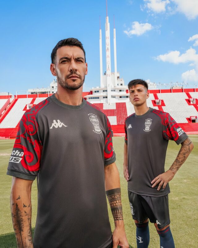 Nova terceira camisa do CA Huracán 2025 Kappa » Mantos do Futebol