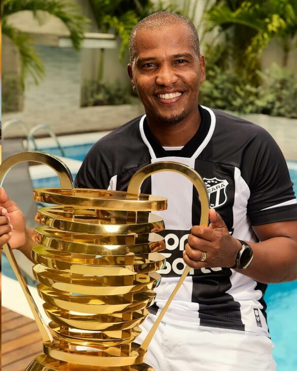 Nova camisa titular do Ceará SC 2025 Vozão » Mantos do Futebol