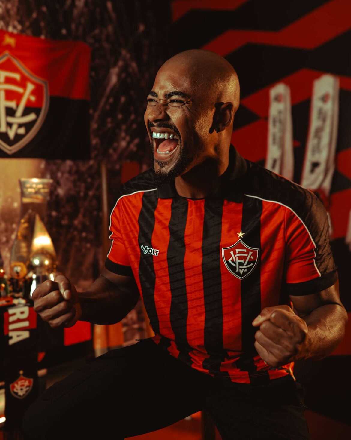Nova camisa titular do EC Vitória 2025-2026 Volt » Mantos do Futebol