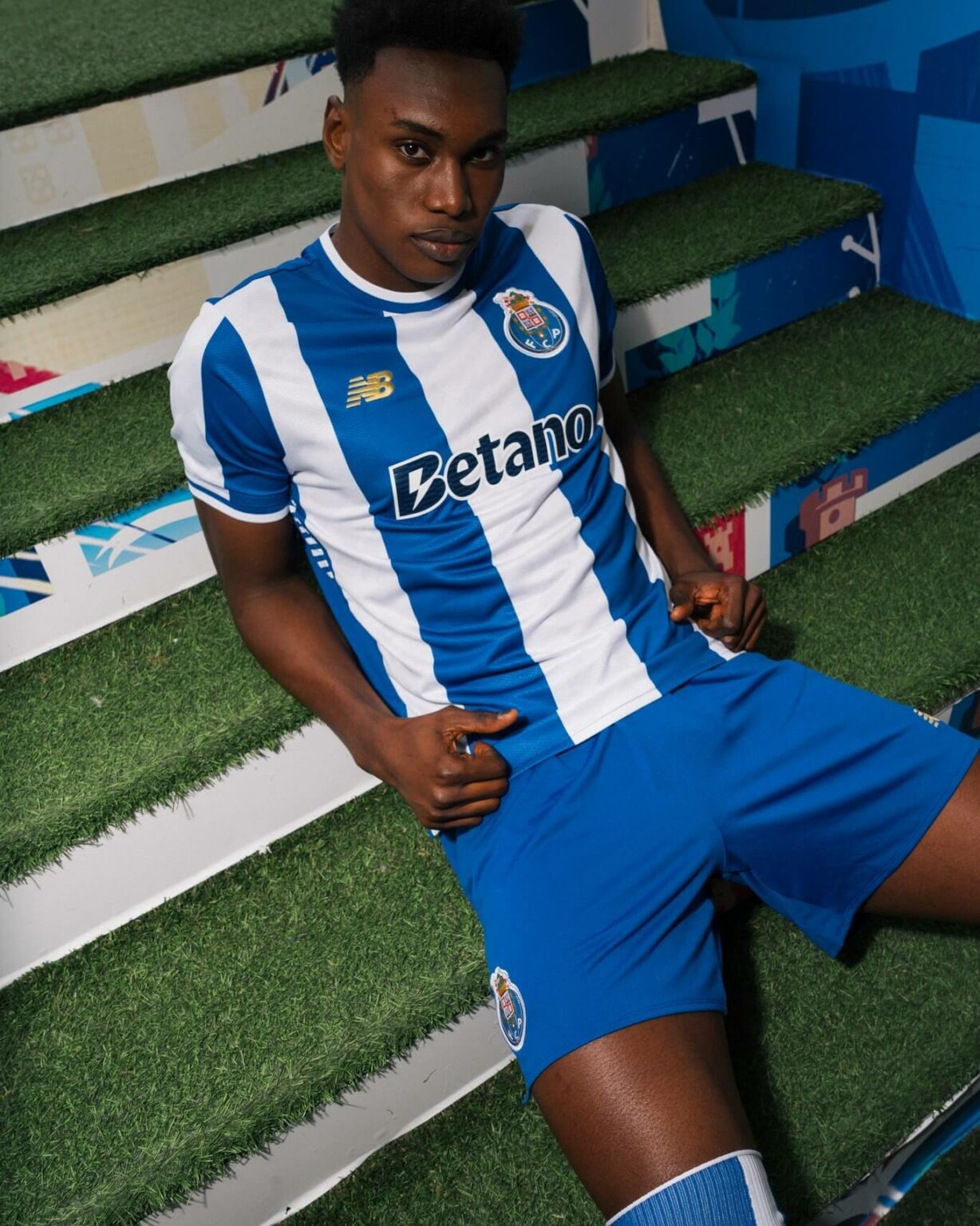Nova camisa titular do FC Porto 2025-2026 New Balance » Mantos do Futebol