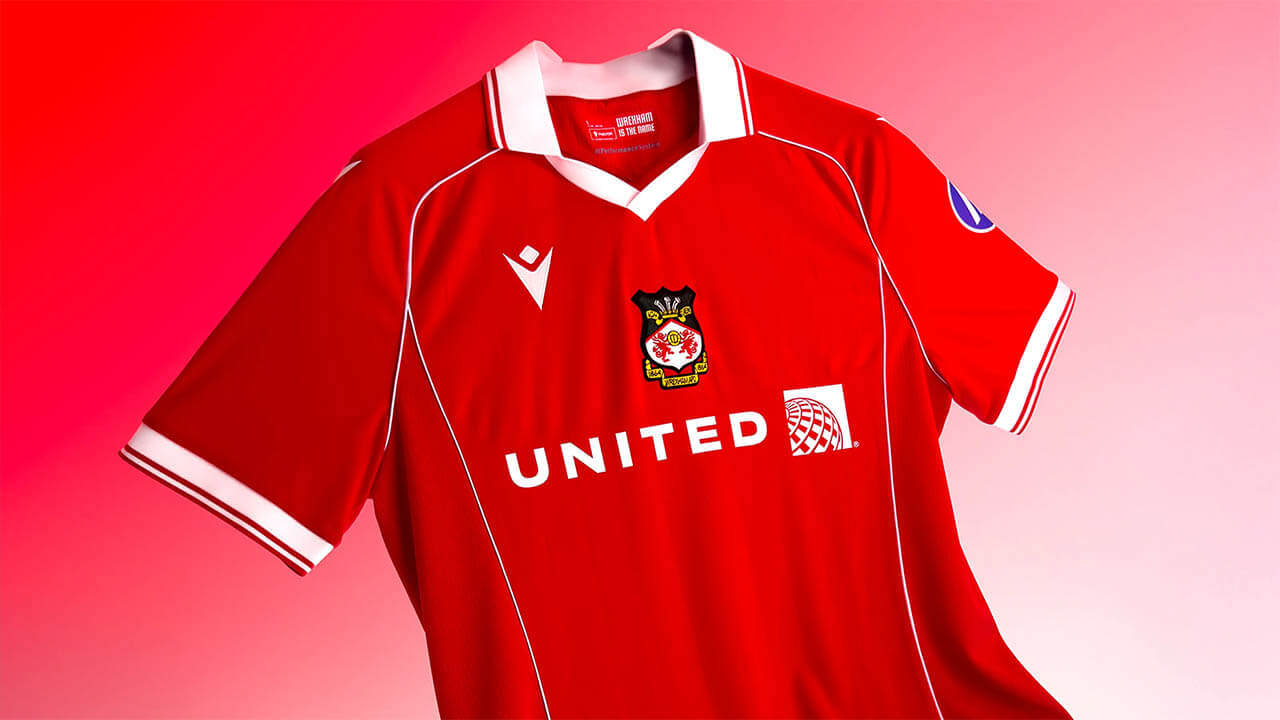 Nova camisa titular do Wrexham AFC 2025-2026 Macron » Mantos do Futebol